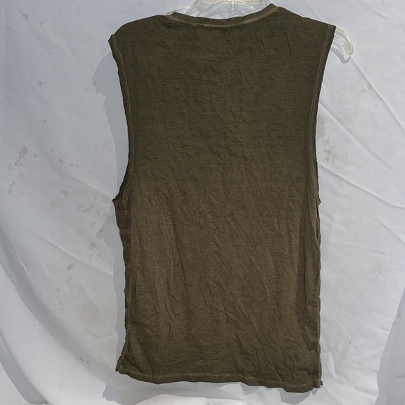 Guess | Shirts | New Mens Guess Muscle Tee Tank Top Gym Shirt Green Xs ...